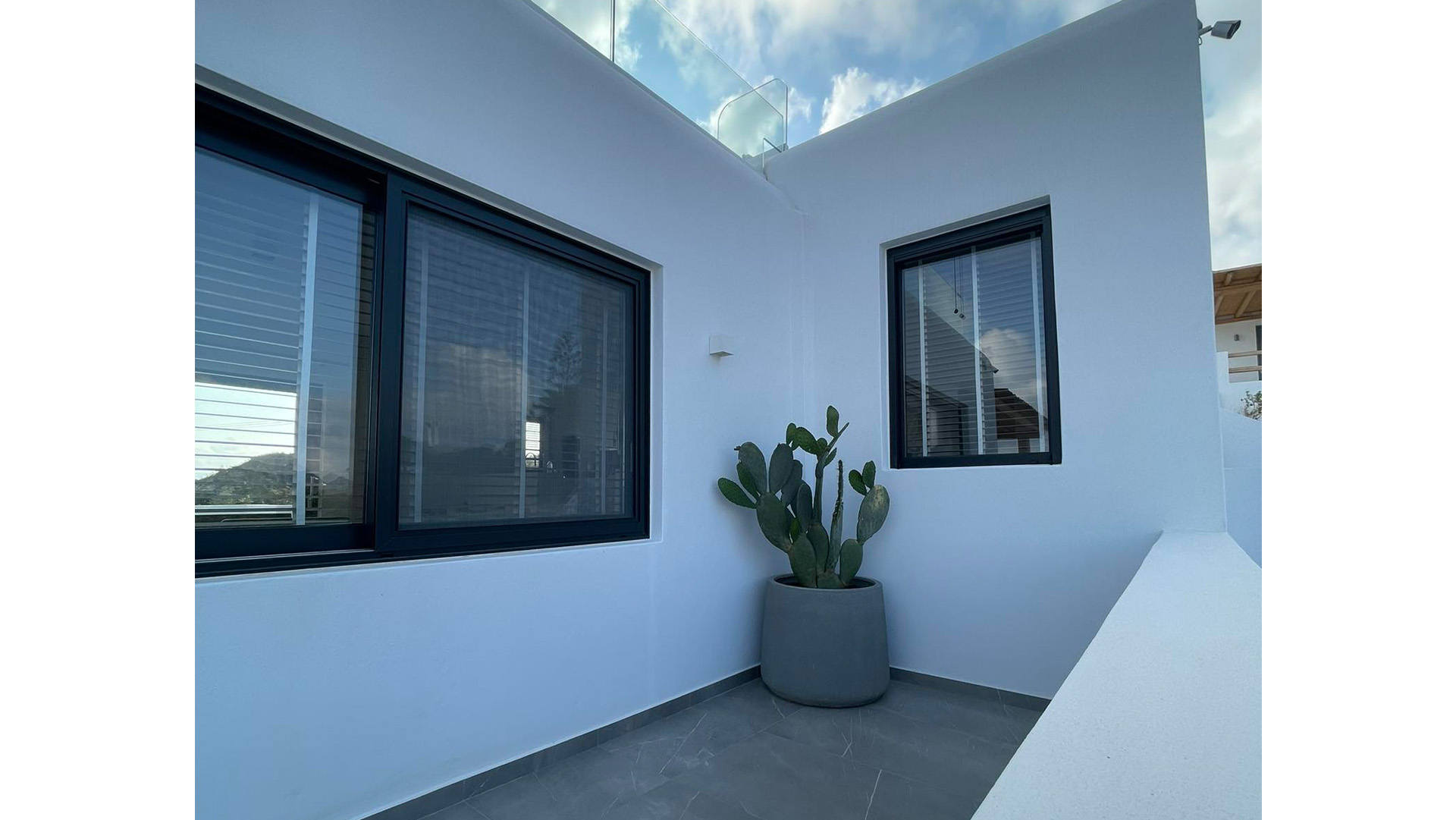 Villa La Vista | ΝΕΟΚΕΜ